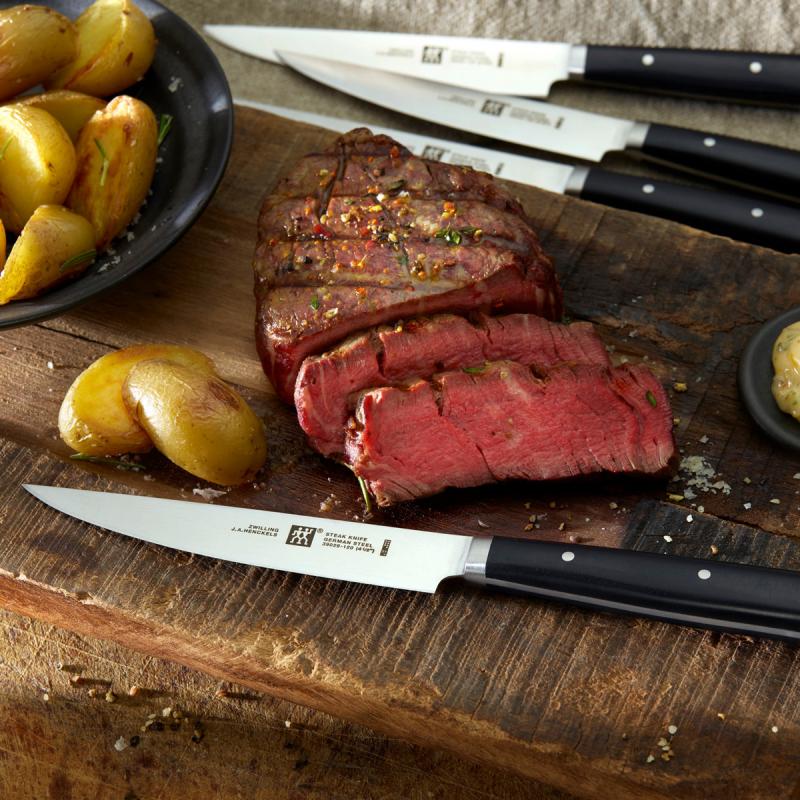 Zwilling Steak Sets – Perfekte Messer für saftige Steaks